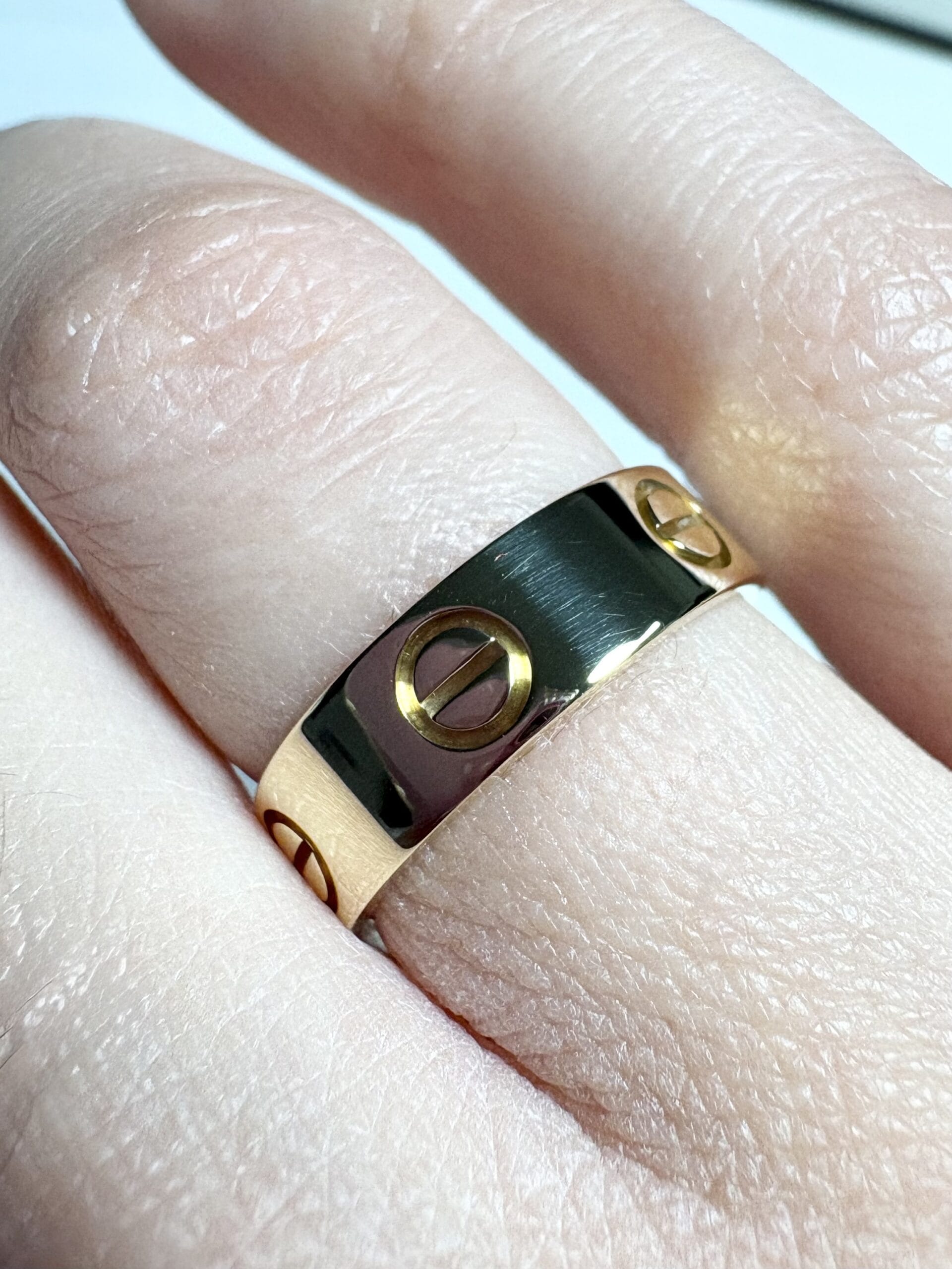 Anello Cartier love classico oro giallo ricondizionato a 1.465,00€